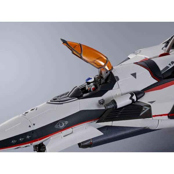 VF-171EX アーマードナイトメアプラスEX(早乙女アルト機) リバイバルVer. DX超合金 塗装済み可動フィギュア – SOOTANG